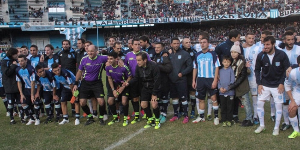 Los hinchas de Racing vivieron una fiesta con los campeones del 2001 y ...