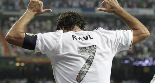En el homenaje a Raúl, adidas puso a los aficionados en los números