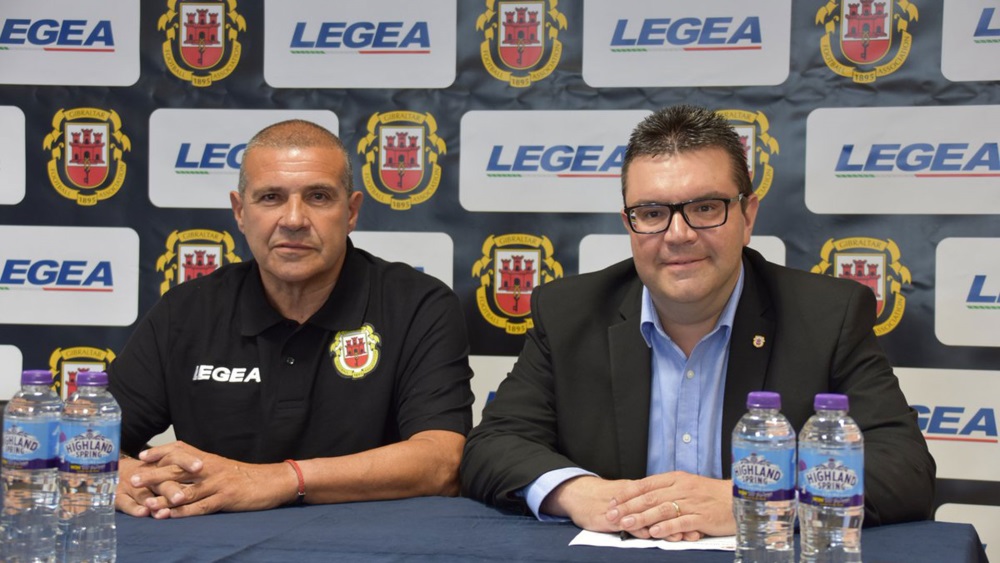 Julio Ribas, el entrenador uruguayo que está haciendo historia con la ...
