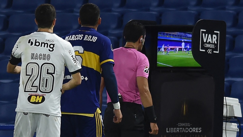 Los dos cambios que Seneme propuso para el VAR